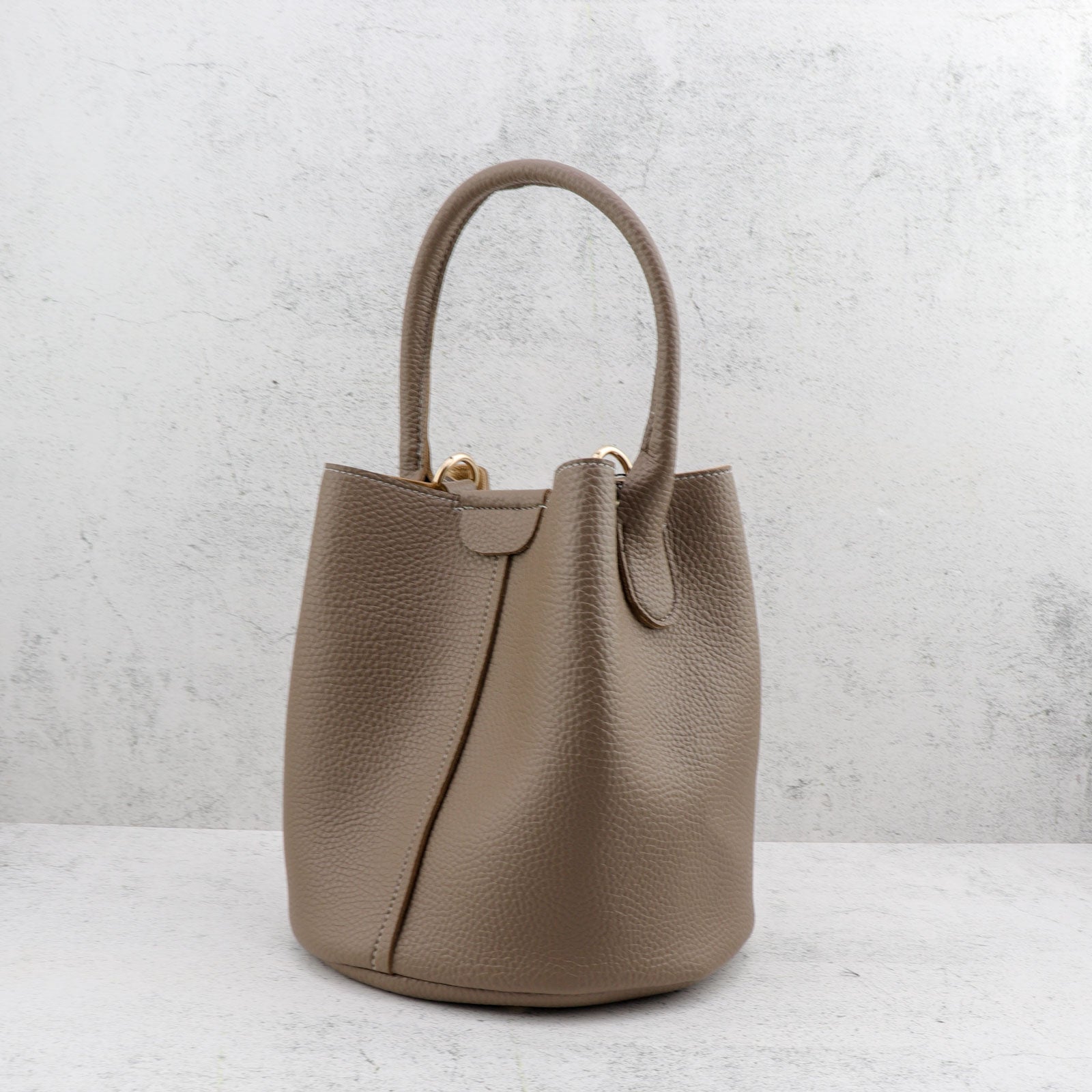 TOP HANDLES + SATCHELS