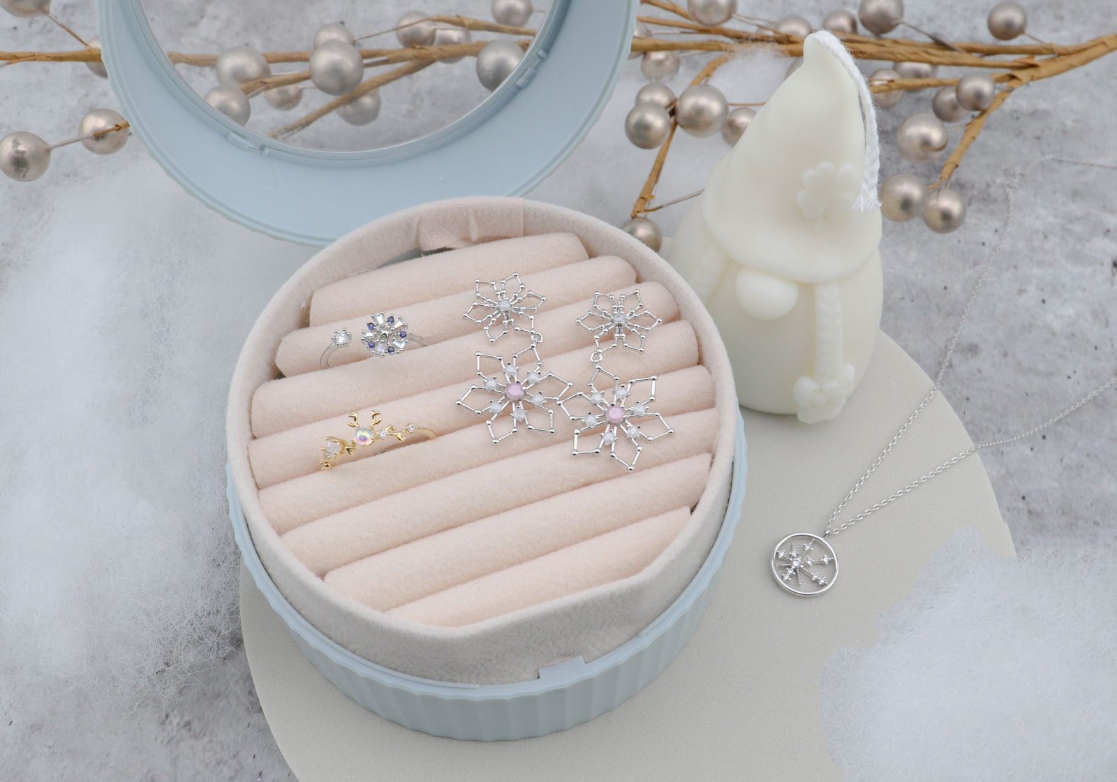 Simplique Mode | SIMPLE + UNIQUE + STYLE Fashion,Jewelry & Accessories